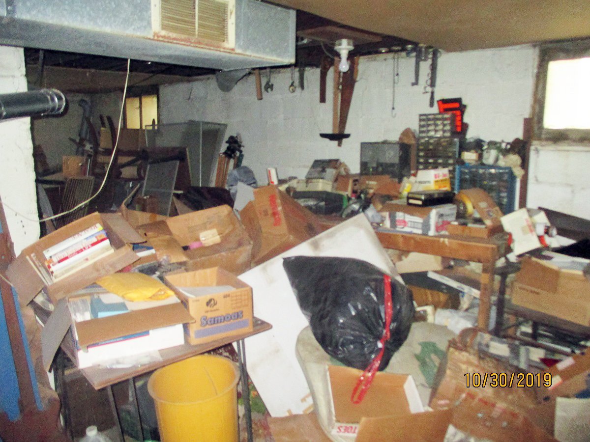 Need To Sell A Hoarder House In Columbus OH? - Homesmith
