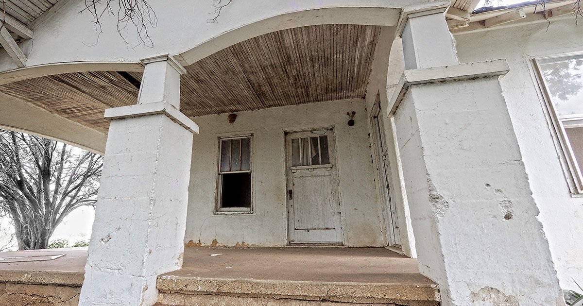 How to Sell a House That Needs Work in South and Central Florida