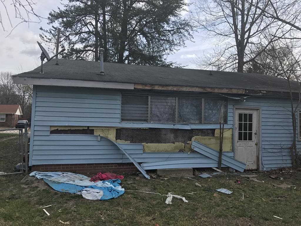 How to Sell a House That Needs Work: 6 Tips For A Quick Fix