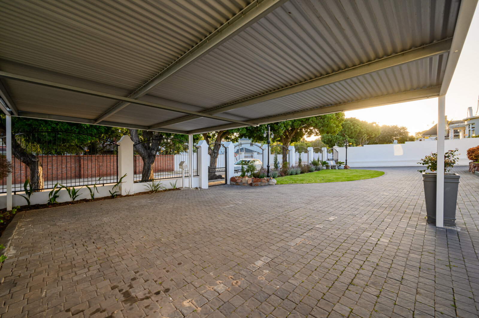 3 Bedroom House for Sale in Mill Park, Port-Elizabeth. | Louw Lochner ...
