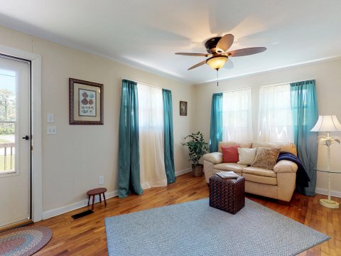 2201 Emeline Place | Jay Sells Houses