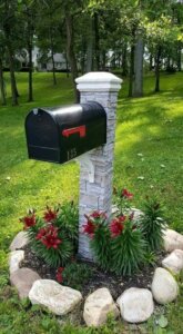 19 Best Mailbox Landscape Ideas | Momentum Property Solutions